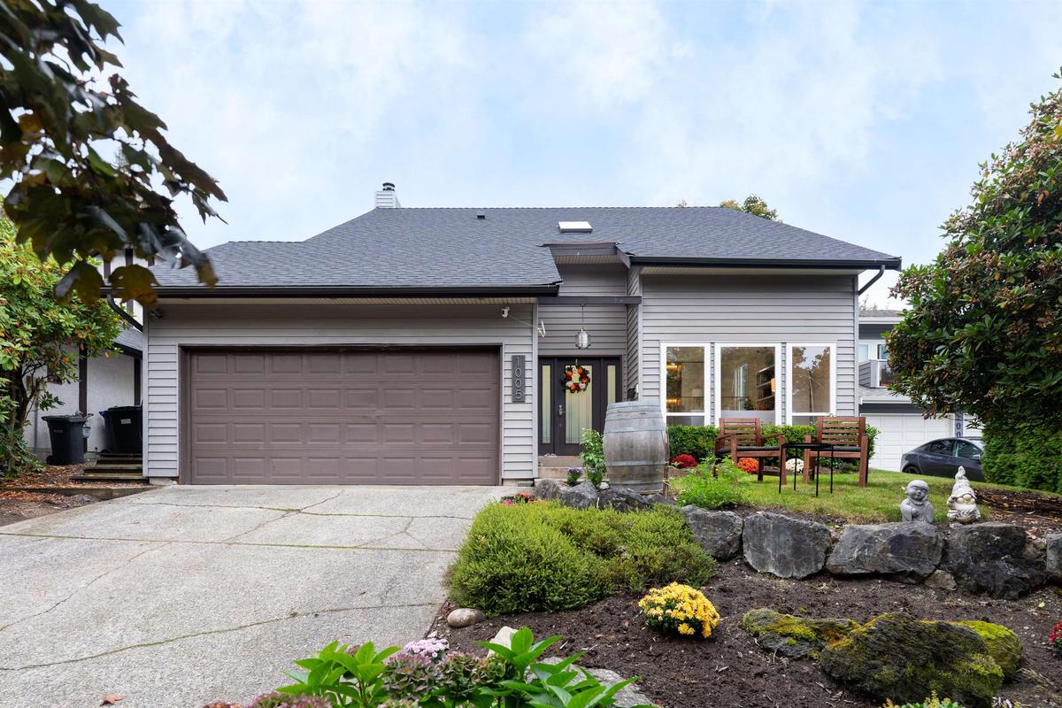 1005 Alpine Place, Port Moody, BC V3H 3Y5 | Zealty