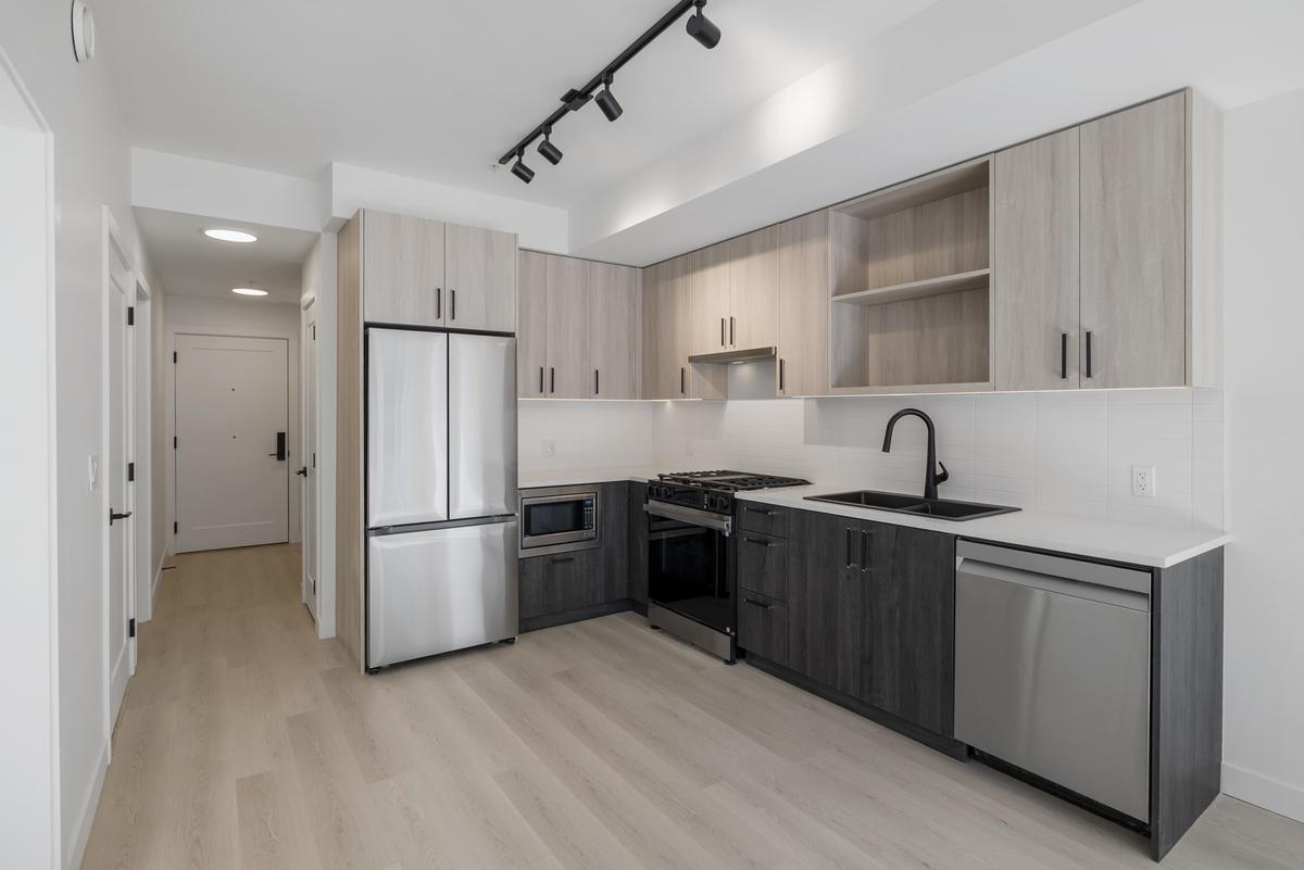 #103 2002 St. George Street, Port Moody, BC V3H 2E6 | Zealty