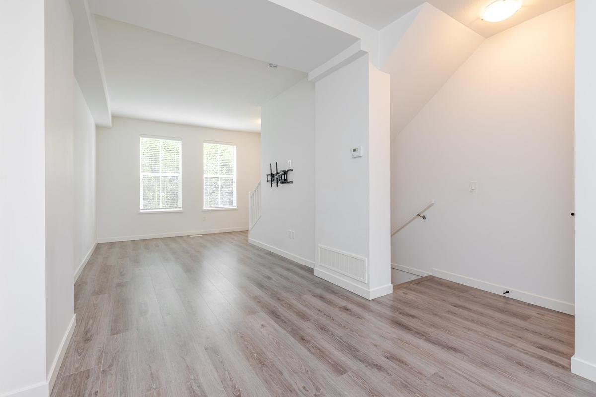 #21 5945 176a Street, Surrey, BC V3S 0A2 | Zealty
