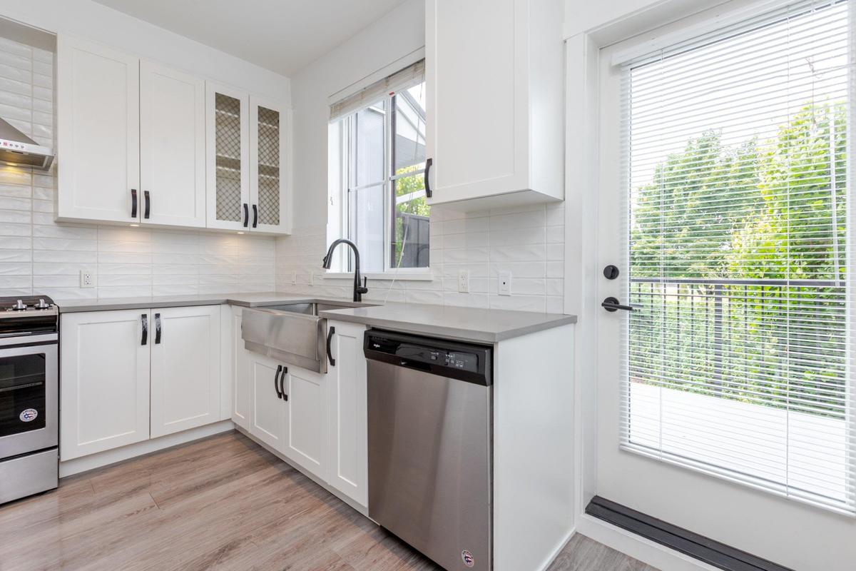 #21 5945 176a Street, Surrey, BC V3S 0A2 | Zealty
