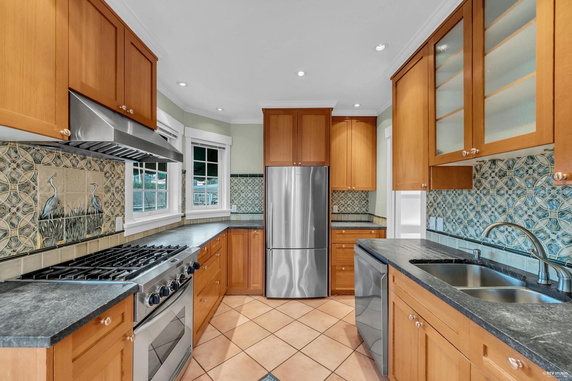 7708 Heather Street, Vancouver, BC V6P 3R4 | Zealty